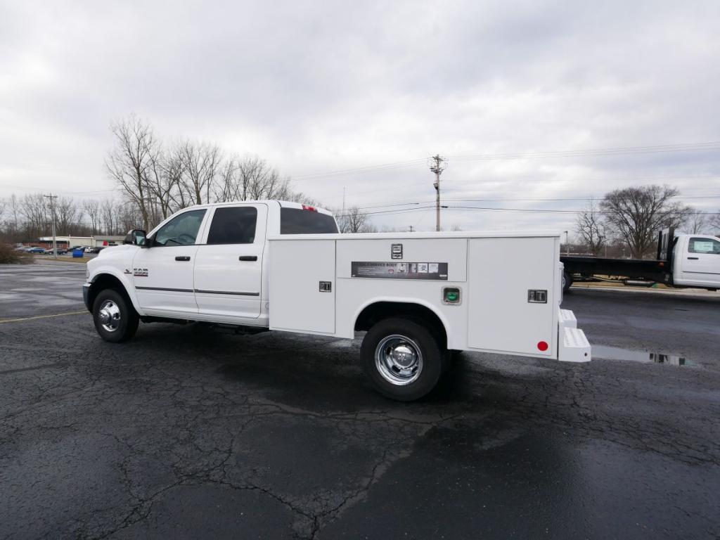 2018 Ram 3500 - Commercial Reading Service Body | 28760T - Paul Sherry ...