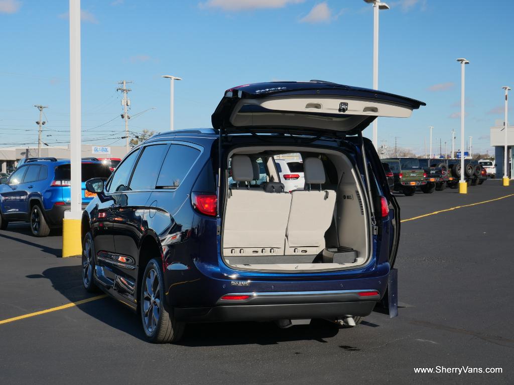 2019 Chrysler Pacifica - VMI Mobility | CP16643AT - Paul Sherry ...