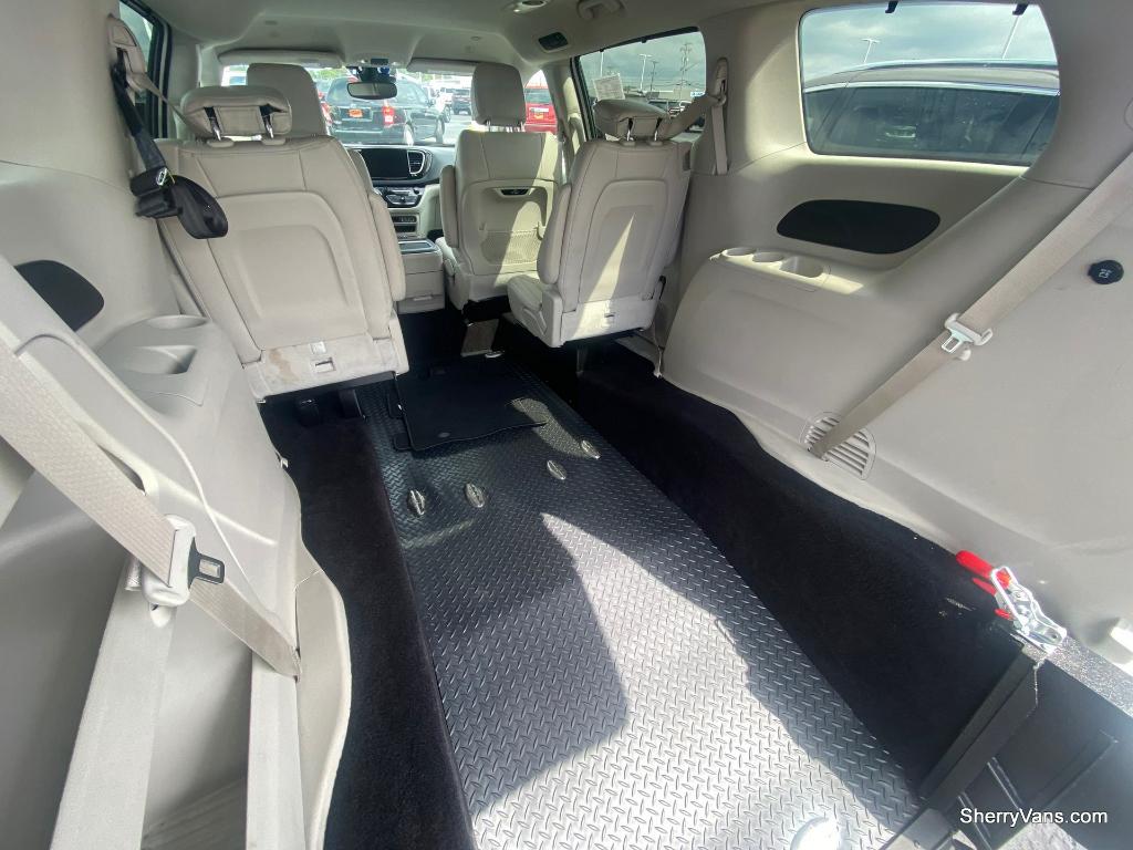 2021 Chrysler Pacifica - ATS Rear-Entry Mobility | CP16824T - Paul ...
