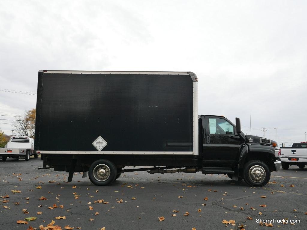 2007 Chevrolet C4500 - Commercial Supreme Box Truck | 30484AT - Paul ...