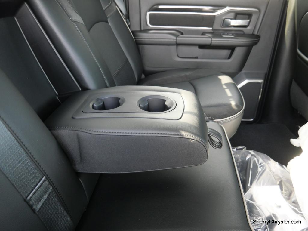 2022 Ram 2500 Laramie Night Edition | 30739T - Paul Sherry Chrysler Dodge Jeep RAMPaul Sherry ...