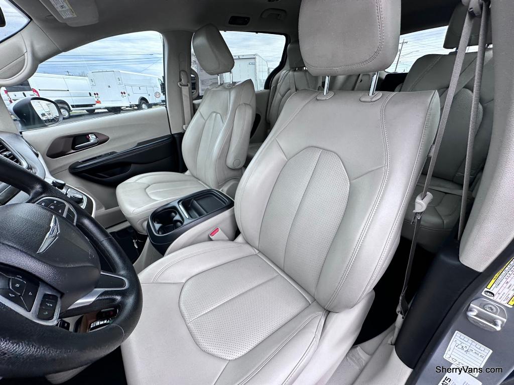 2021 Chrysler Voyager - ATS Rear-Entry Mobility | CP16937T - Paul ...