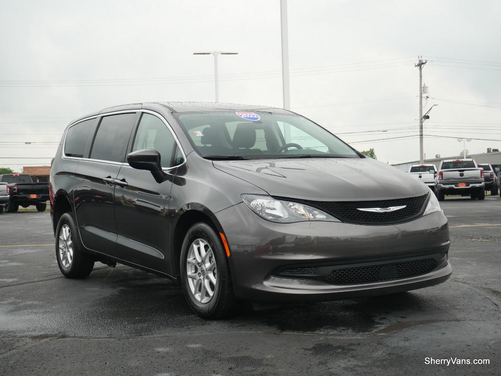 2022 Chrysler Voyager - ATS Rear-Entry Mobility | CP16966T - Paul ...