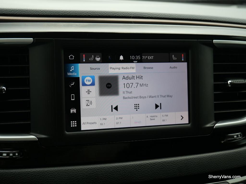 2022 Chrysler Voyager - ATS Rear-Entry Mobility | CP16966T - Paul ...