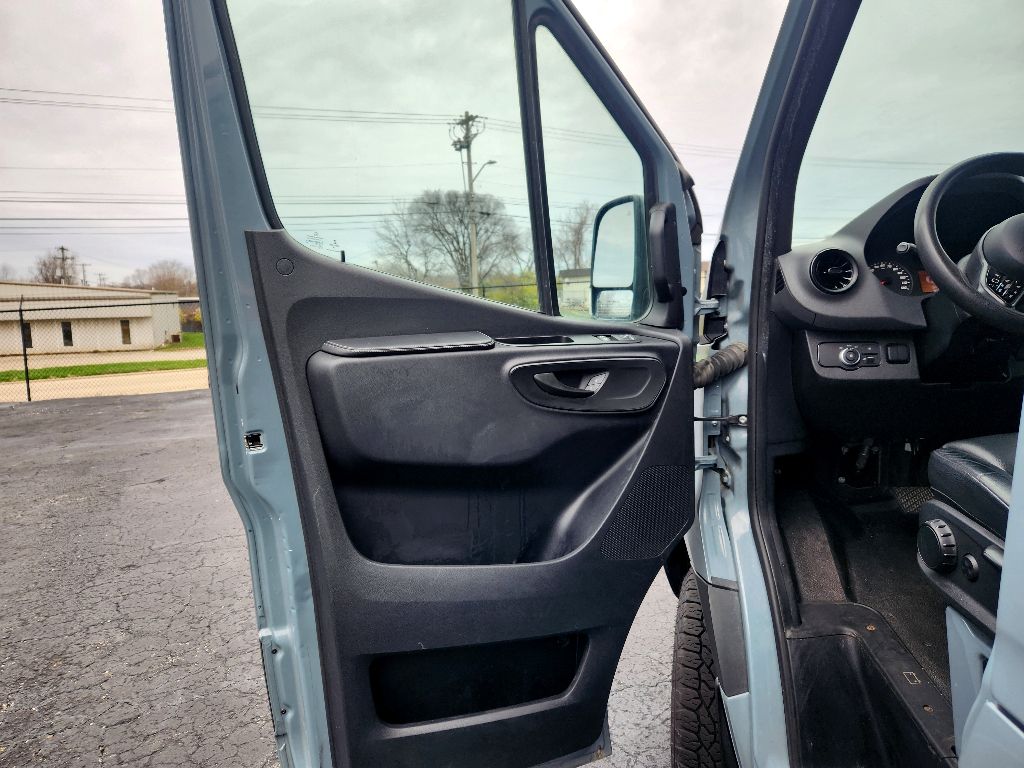 2020 Freightliner Sprinter - Passenger Van 12 Passenger | CP17284AT ...